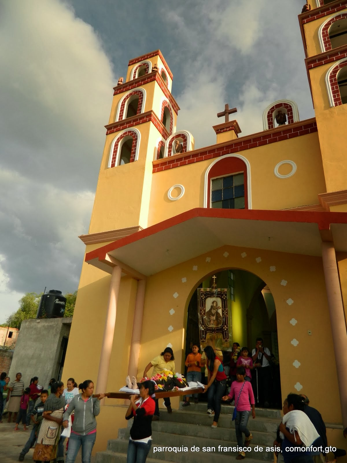 Recorrido de nuestro Santo Patrono en las Comunidades de Orduña de ...