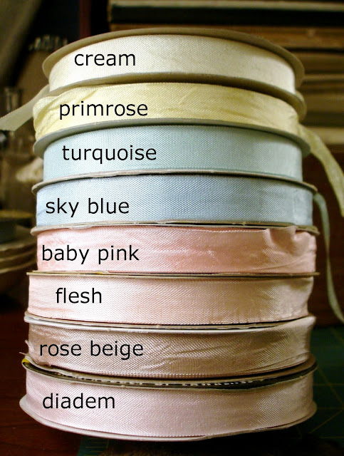 ~ The Feathered Nest ~: My very favorite shades of seam binding...