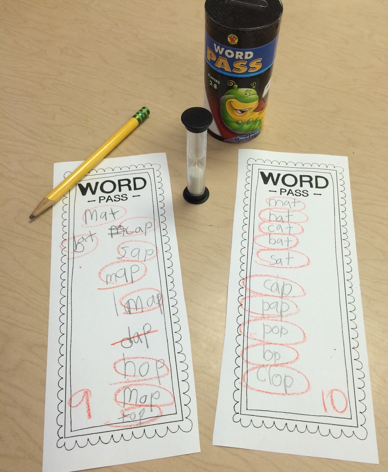 FUN SMALL GROUP WORD FAMILY GAME FROM CARSON-DELLOSA - Teacher Idea Factory