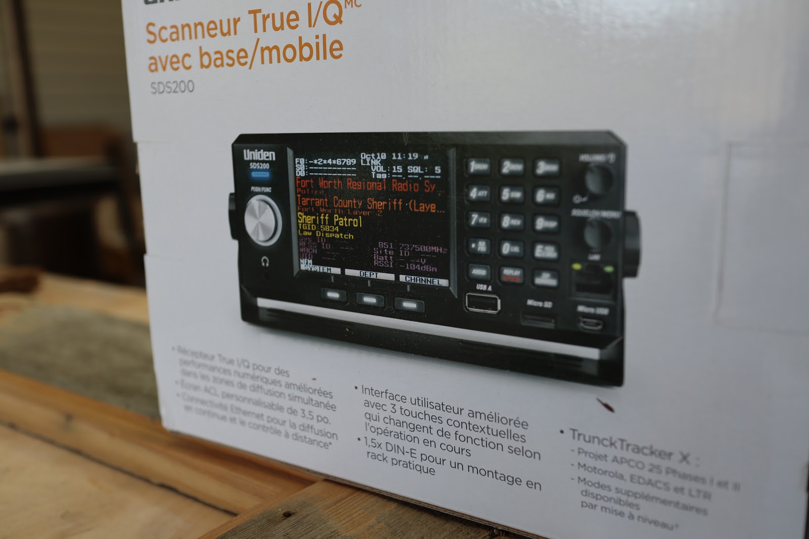 Monitoring Reviews: Uniden SDS200 Review