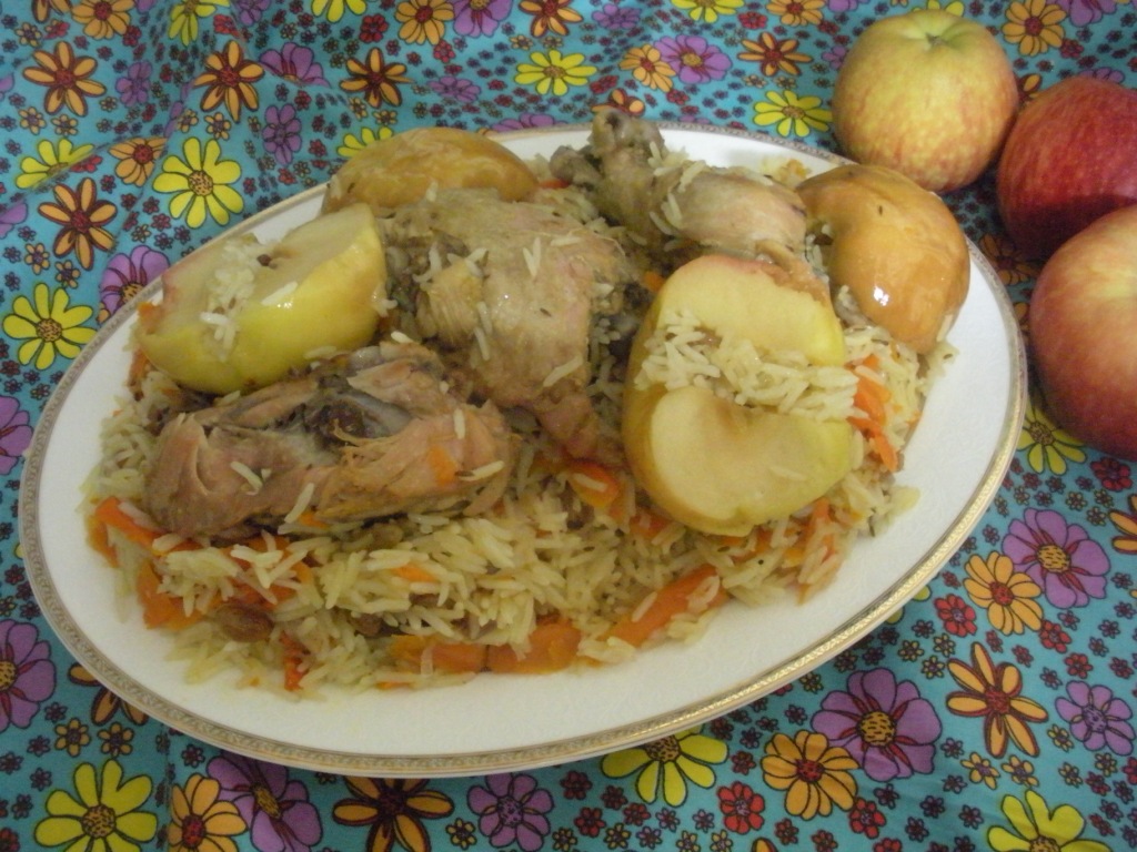 The Art of Uzbek Cuisine: Olma palov (Pilaf with apples)