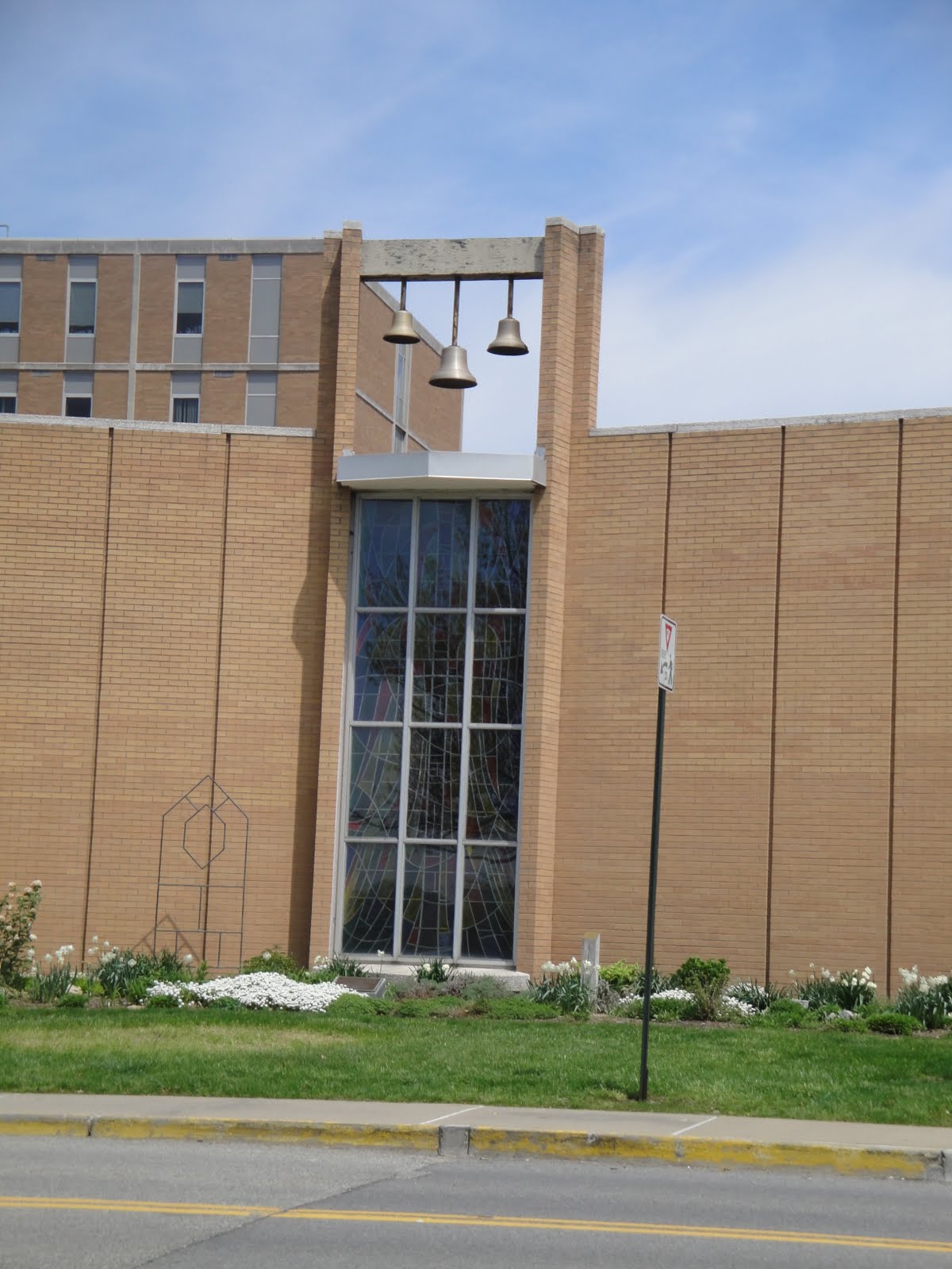 Travels and Wandering: UPMC Passavant McCandless Campus