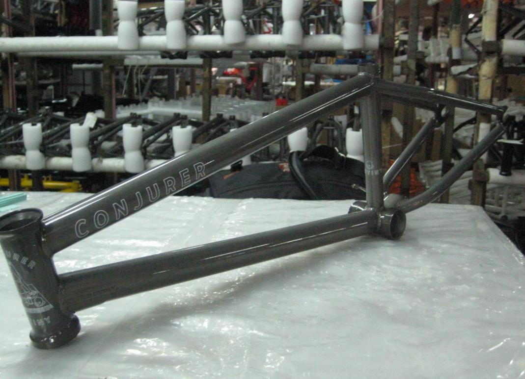 TheBikeCheck: Sneak Peek: Mutiny Frames