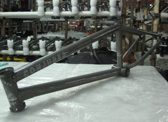 TheBikeCheck: Sneak Peek: Mutiny Frames