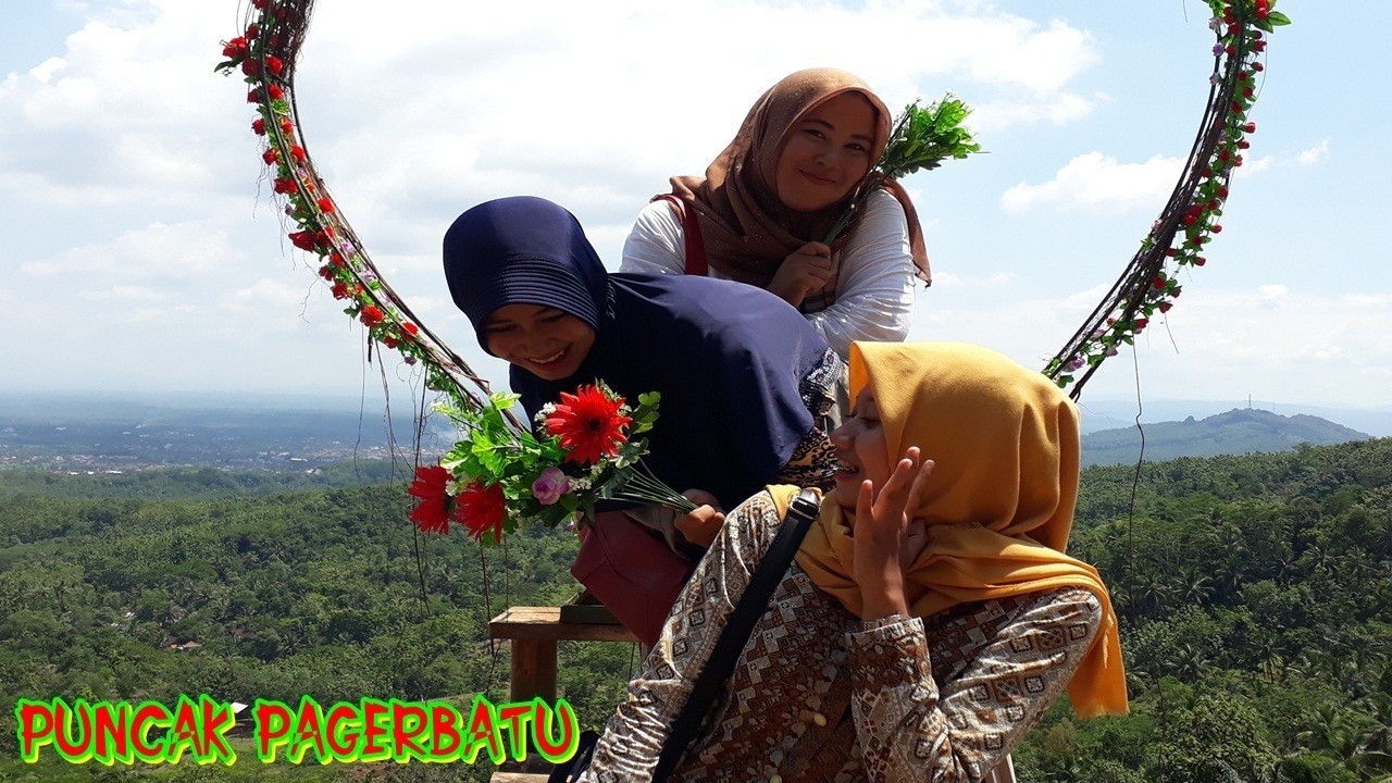 Nikmati Panorama Kota Banjar dari Puncak Pager Batu ~ Lokasi Hits ...