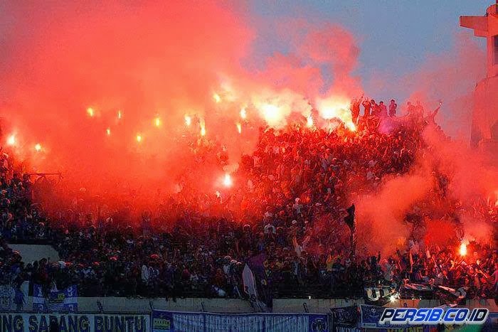 Best Of Bobotoh 2012/2013 ( Persib Bandung ) | Ultras In Indonesia