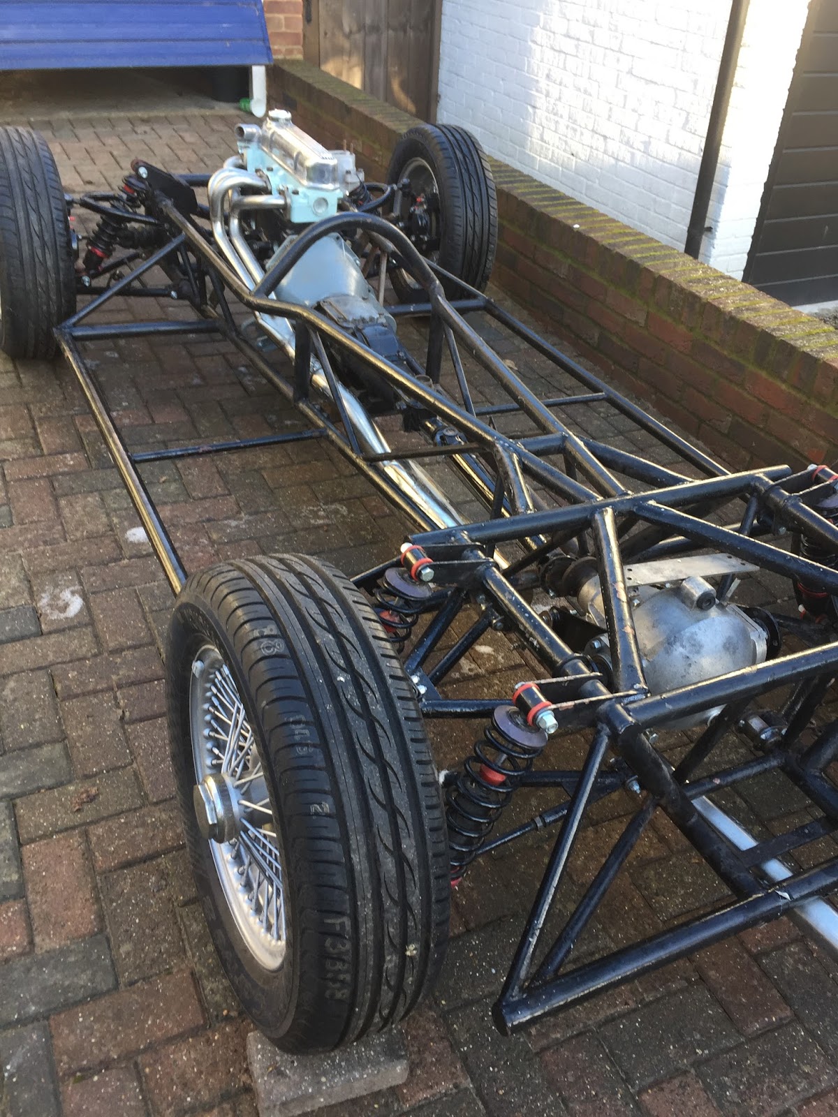 TVR Vixen Series 1: 2017