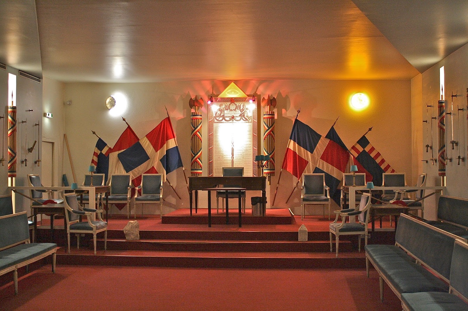 Freemasons For Dummies: New Book: 'A Discovery of the Masonic Temples ...