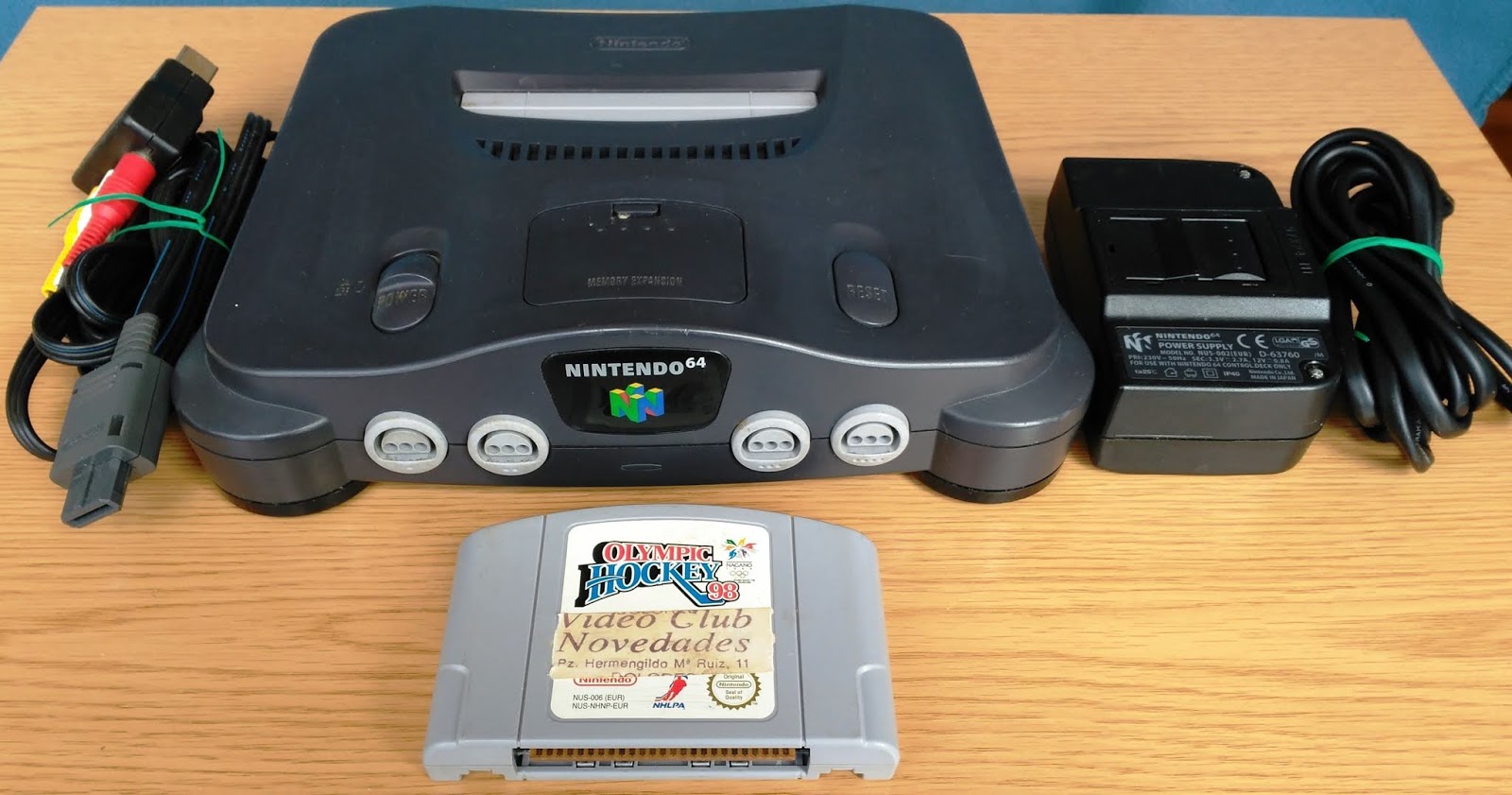 Retro Ordenadores Orty: Consola Nintendo 64 (modelo NUS-001 (EUR) (1997 ...