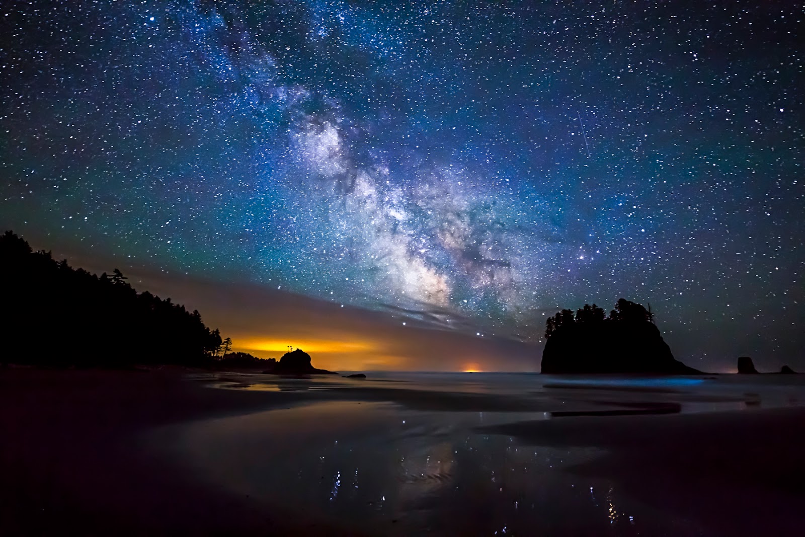 The Milky Way Galaxy over Olympic Wilderness | Earth Blog