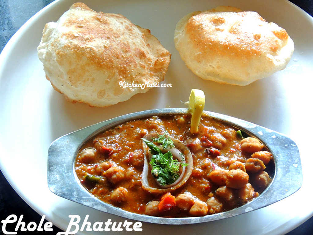 Punjabi Chole Bhature Recipe | Vegetarian Recipes