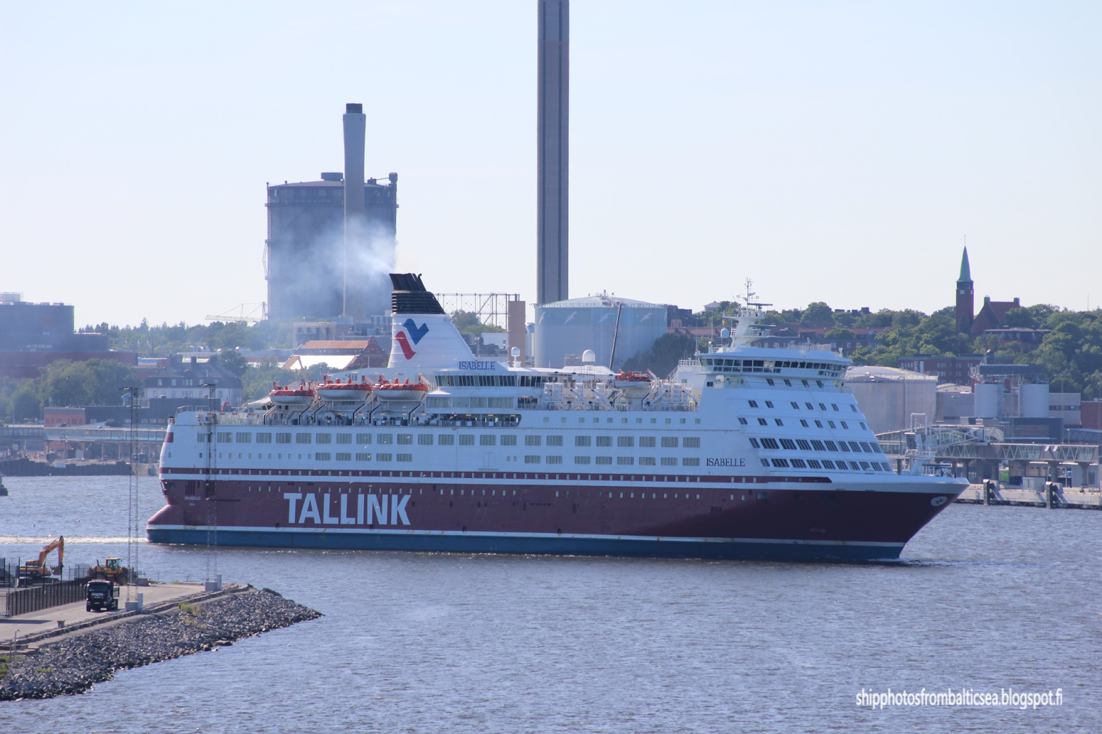 .: Commodore risteily Tukholmaan Silja Symphonylla.