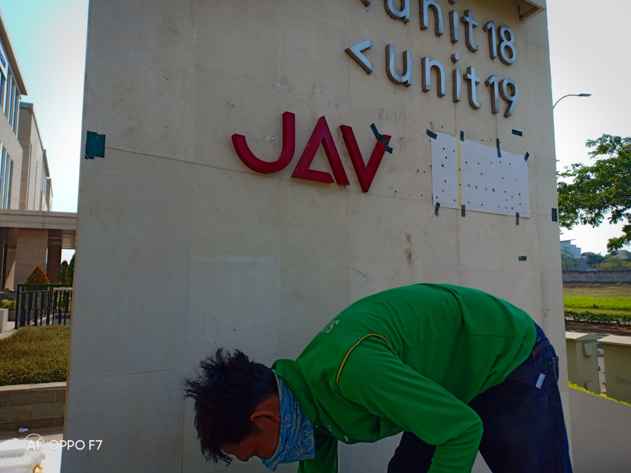 PEMBUATAN HURUH TIMBUL BERKUALITAS DAN TERBAIK