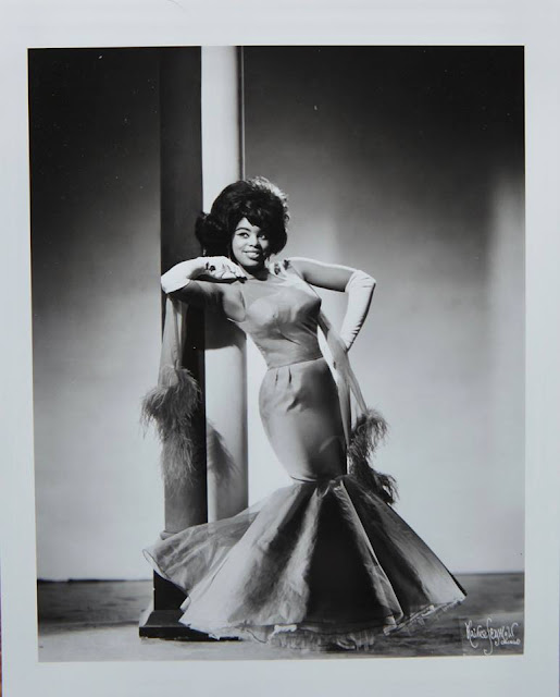 Burlesque Legend Miss Topsy!