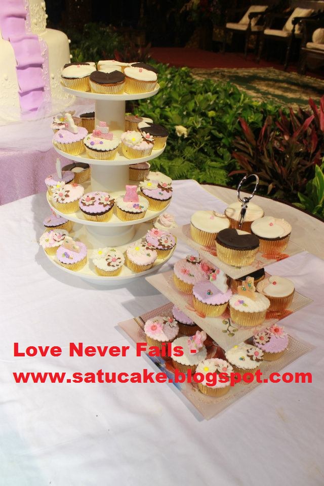 Satu Cake - Lapis Sby,CupCakes,Nastar