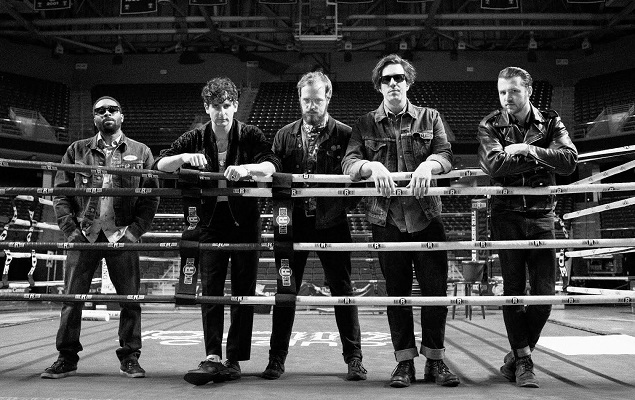 The Weigh-In: Low Cut Connie on Late Night with Seth Meyers