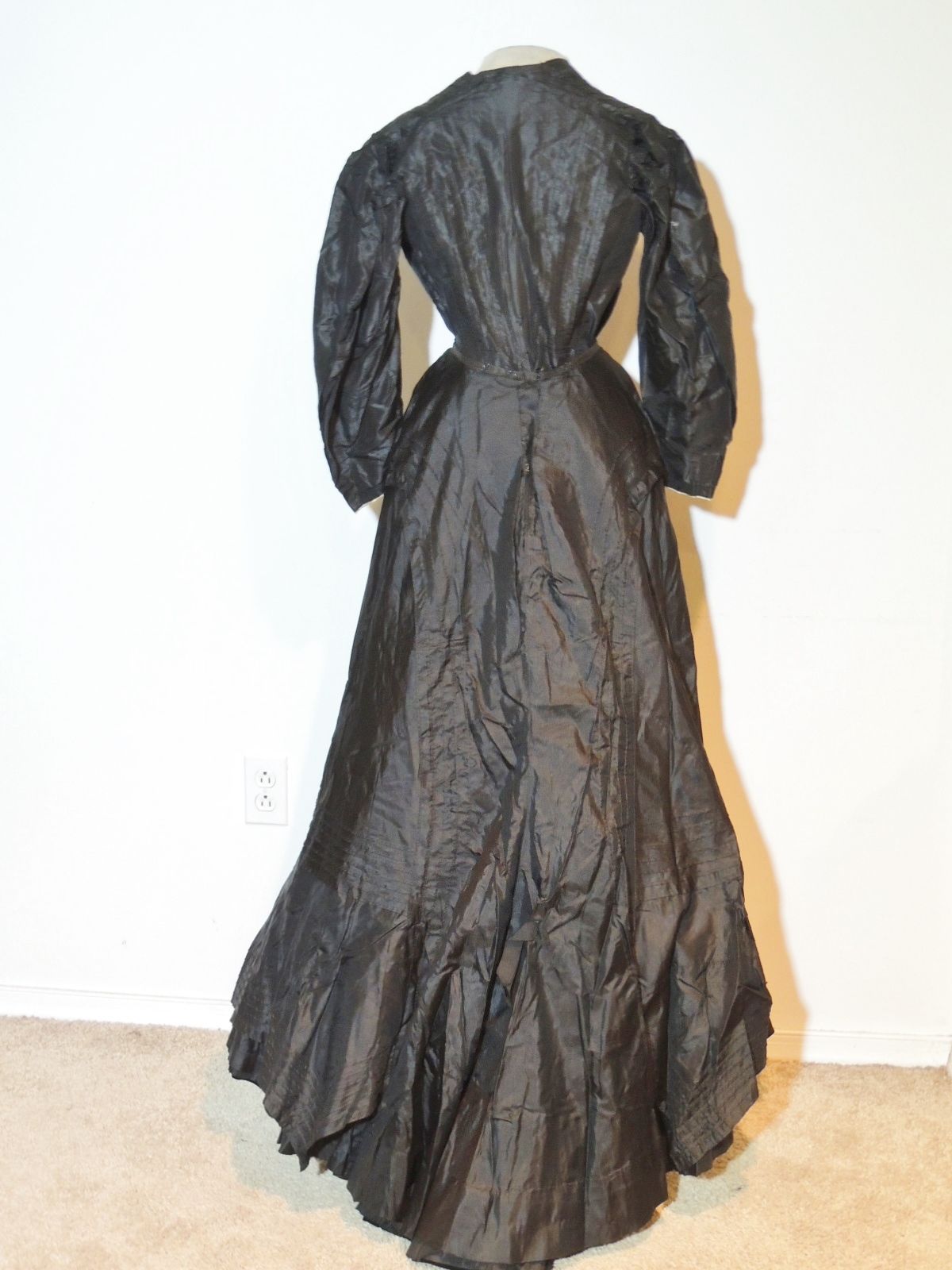All The Pretty Dresses: Edwardian Half Mourning Dress