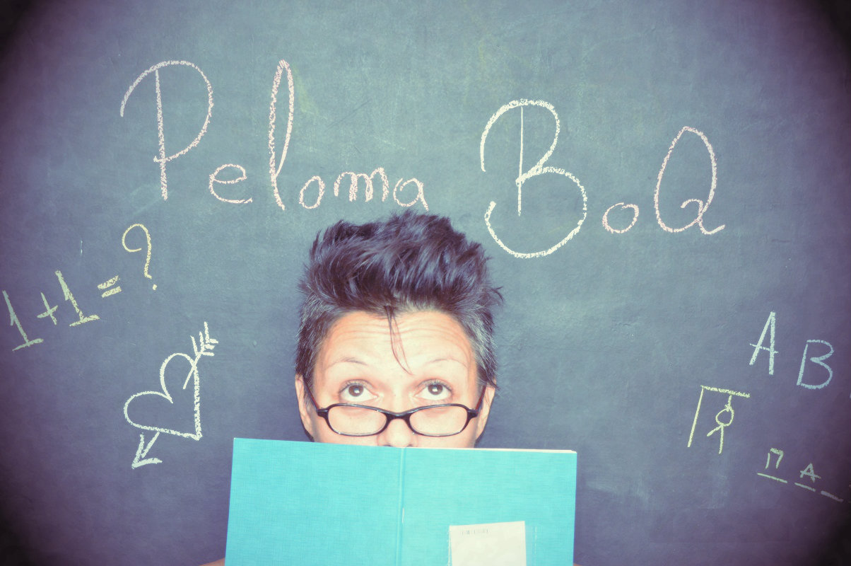 Peloma BoQ: Εμπρός στρούμφ,γρήγορα στις τάξεις μας για μάθημα!