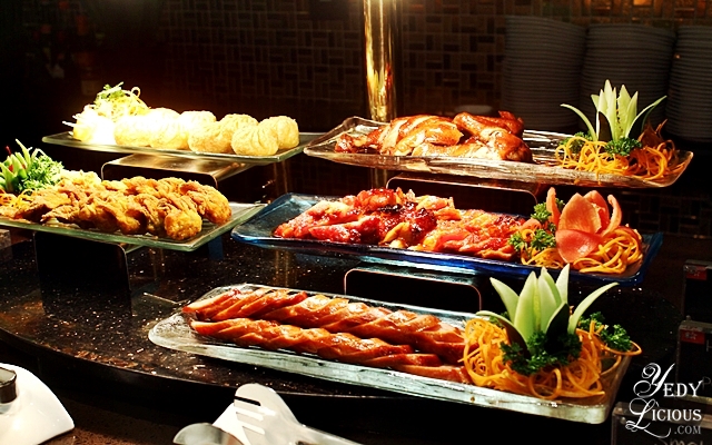 NIU by Vikings Buffet, SM Aura | YedyLicious Manila Food Blog in the ...