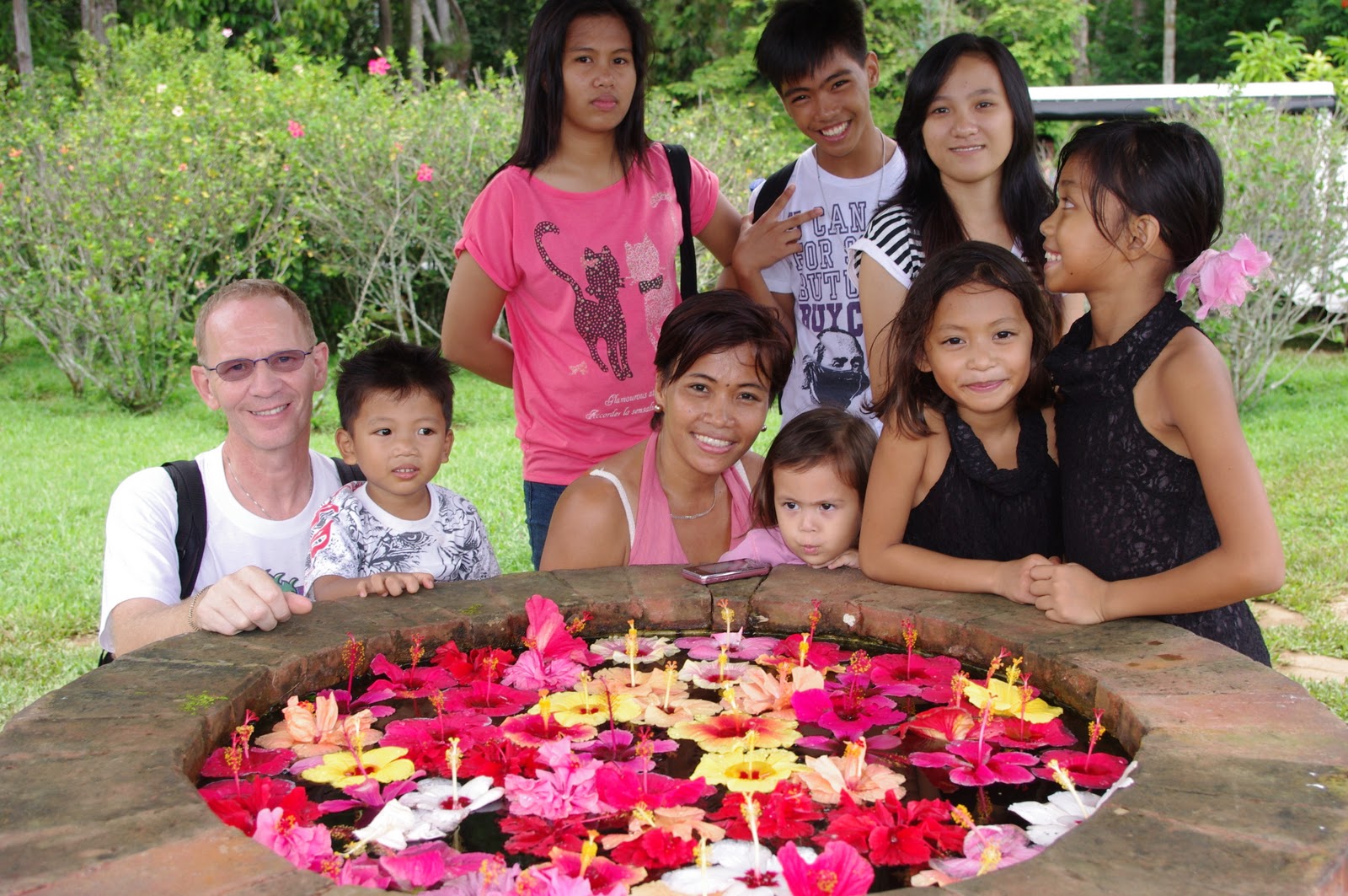 Portrait Of The Filipino Family Today 7 The Filipino - vrogue.co