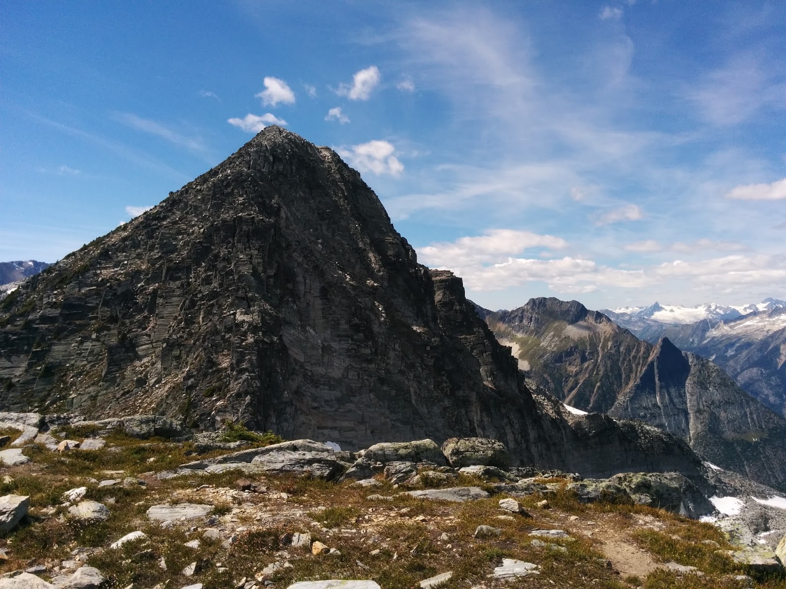 Jenny's Mountain Adventures: Mt Abbott Hike - Rogers Pass
