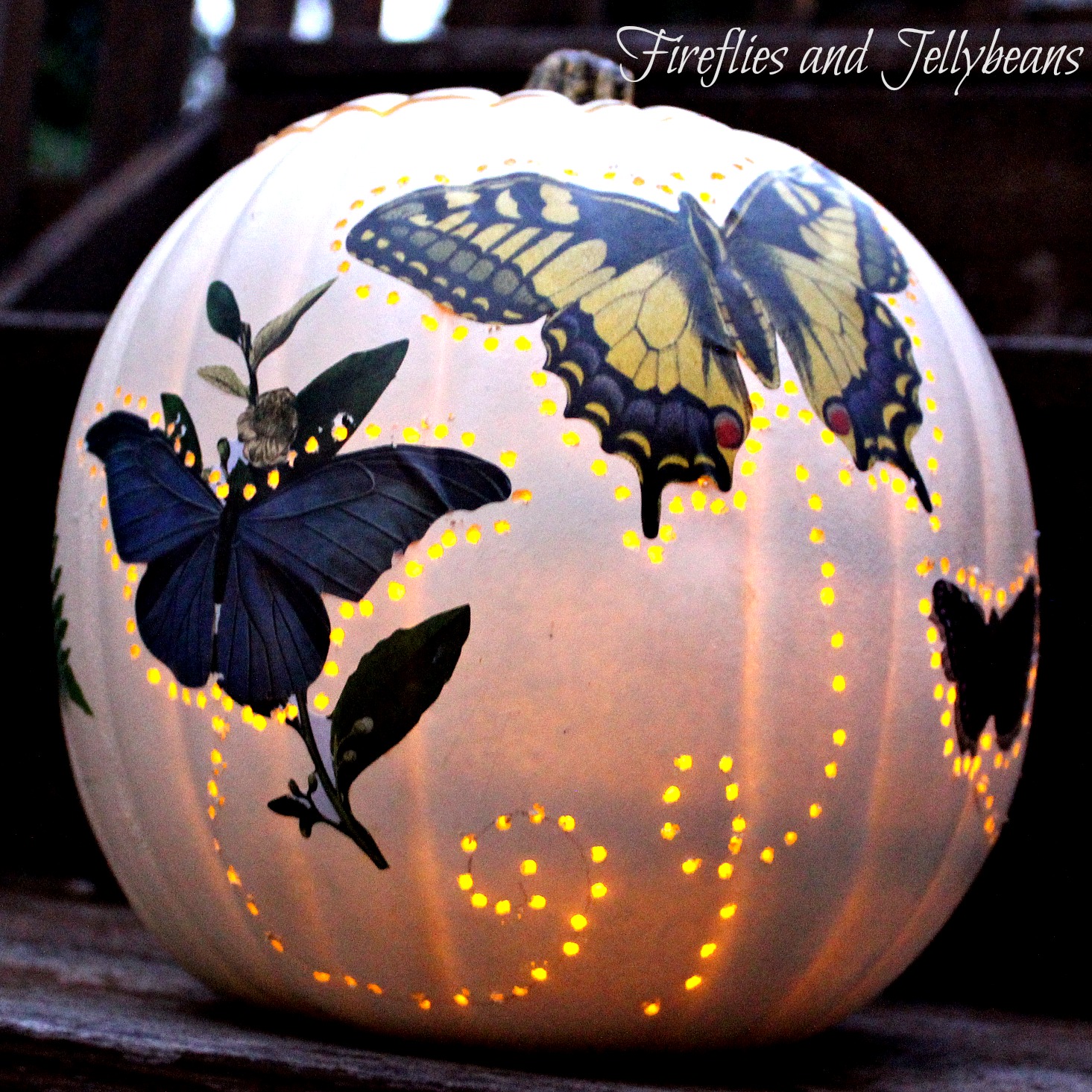 Fireflies and Jellybeans: The Pumpkin Challenge: 2 Easy DIY Pumpkin Ideas