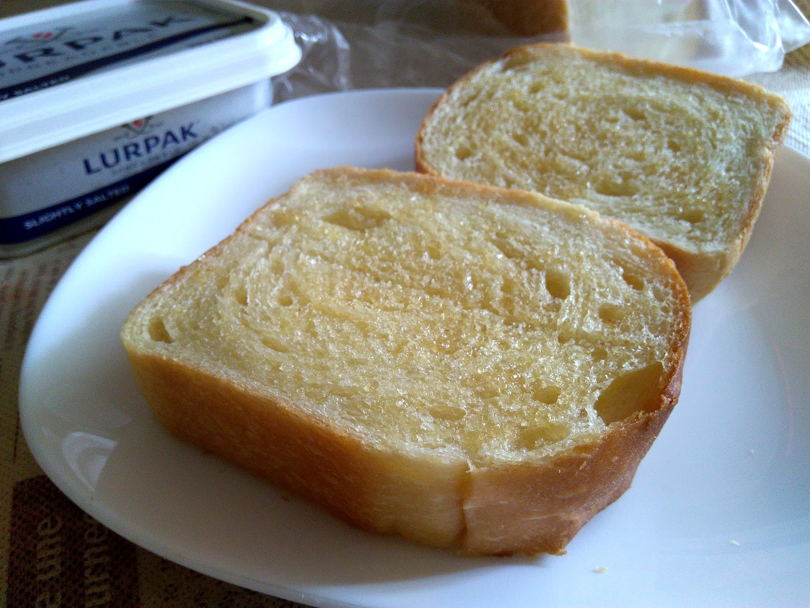 My Mind Patch: Rosebud's Butter-Topped White Bread