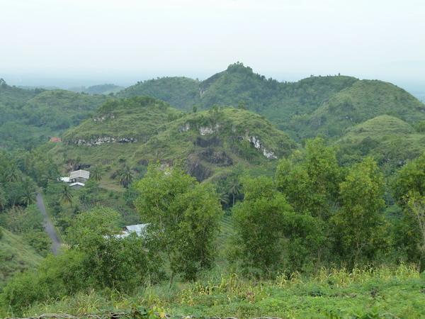 Caving in SE Asia: Gunung Sewu cockpit karst in Java