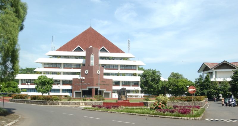 IPB (Bogor Agricultural University) - School for Agricultural Specialties