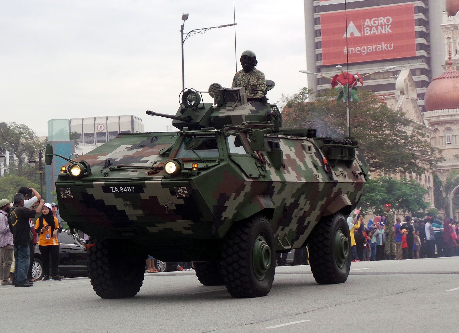 Blog de las Fuerzas de Defensa de la República Argentina: APC: Condor ...