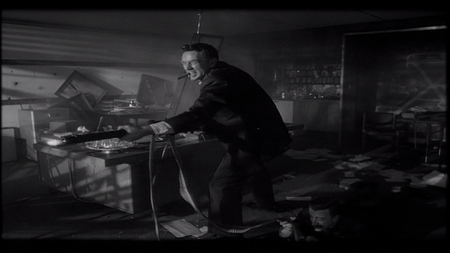 Dr. Strangelove or: How I Learned to Stop Worrying and Love the Bomb (1964)