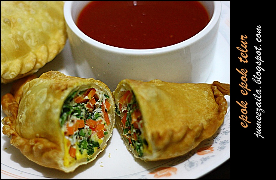 ME, MYSELF AND I: Karipap..karipap....karipap....