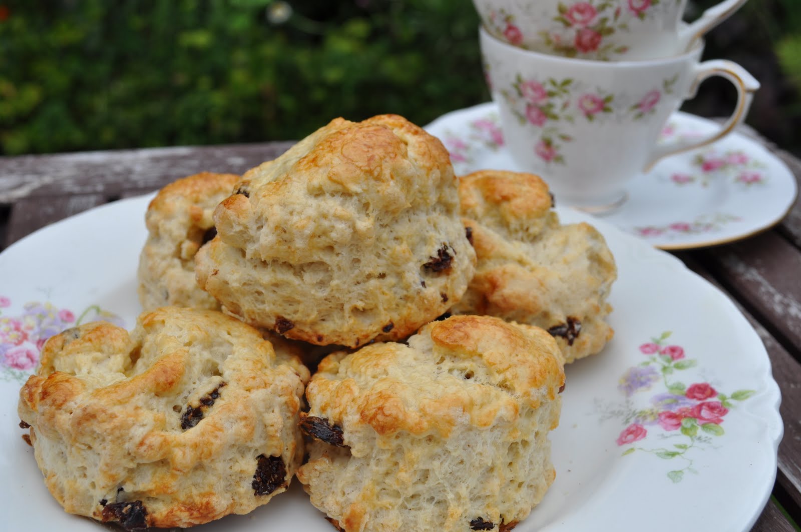 Apron's Delight: In search of perfect scones