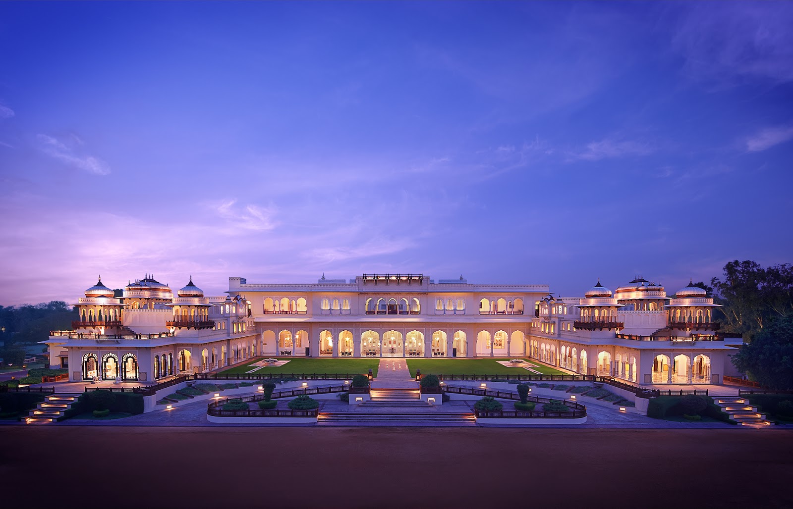 Passion For Luxury : RAMBAGH PALACE, JAIPUR