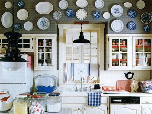 Richmond Thrifter: Who has weird space above their kitchen cabinets?