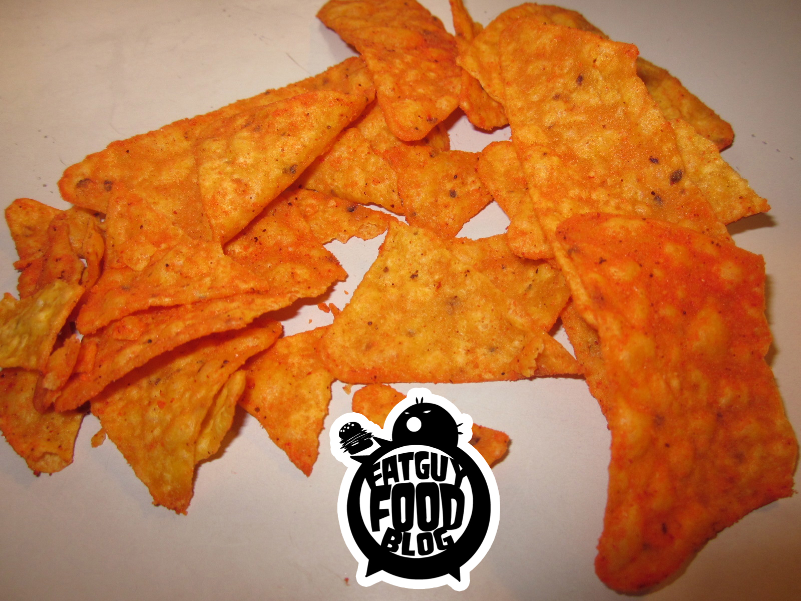 FATGUYFOODBLOG: Fiery Habanero Doritos