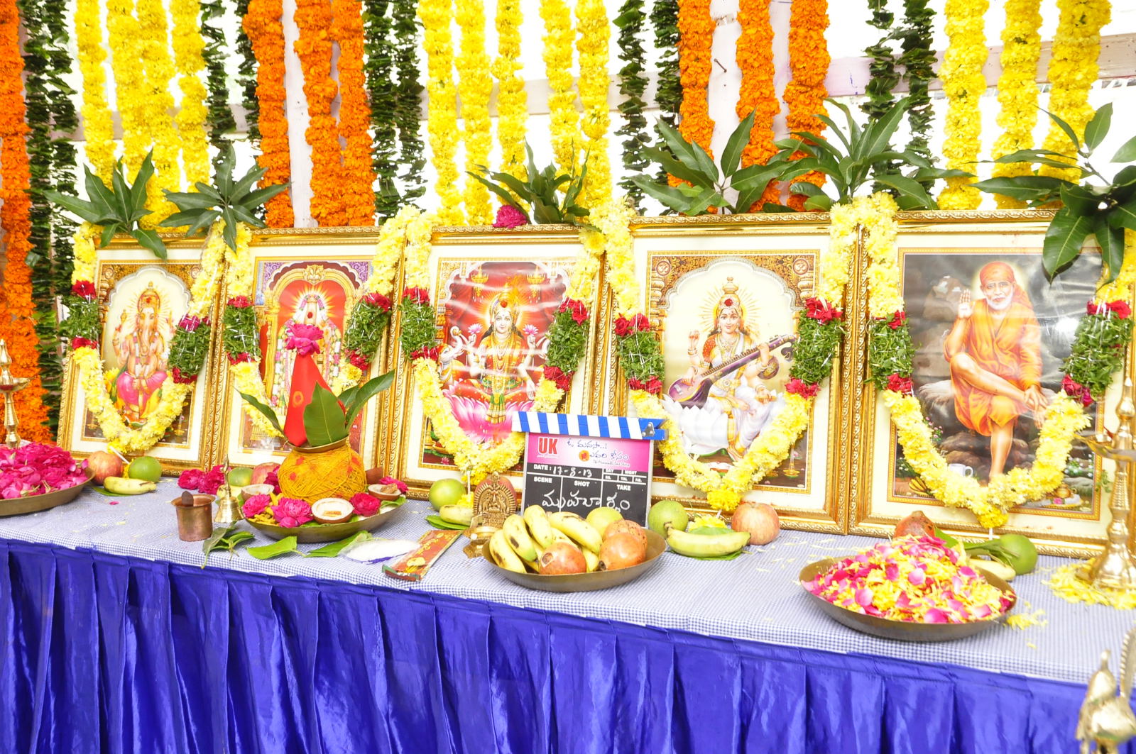 O Manasa Evarikosam Movie Opening event photos