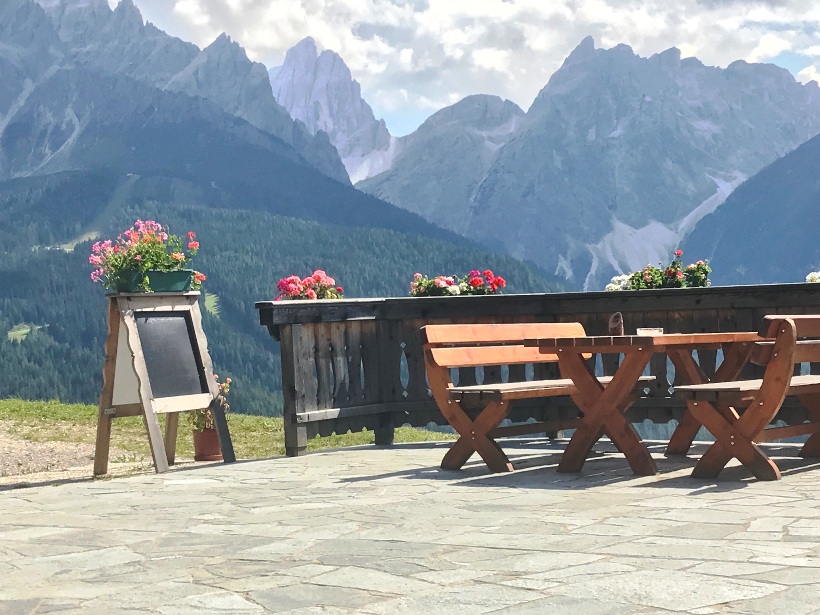 Come raggiungere il Monte Elmo, la terrazza sulla Meridiana di Sesto ...