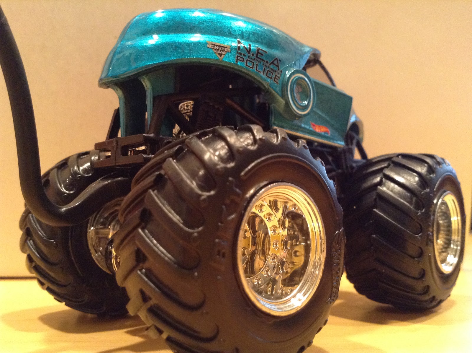 JULIAN'S HOT WHEELS BLOG: N.E.A. Police Monster Jam Truck (2017 Tour ...