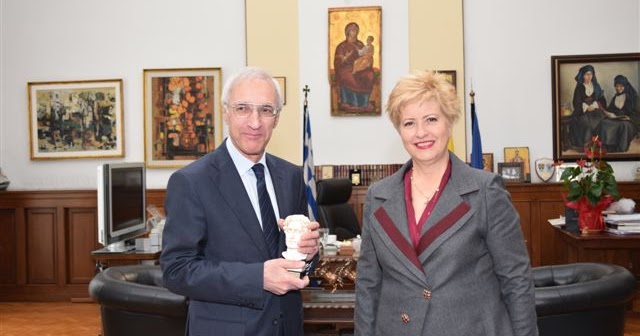 Ποιός είναι ο νέος Πρόξενος της Ρωσίας στη Θεσσαλονίκη Alexander ...