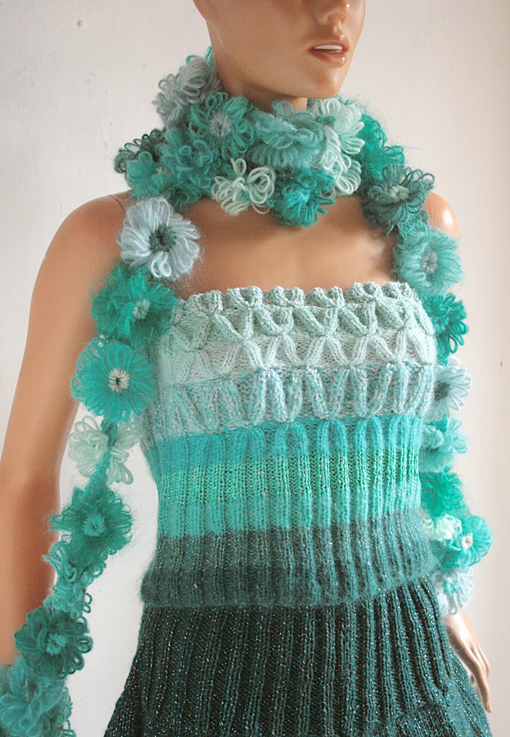 TRICOT FAIT MAIN: ENSEMBLE MODE FEMME VERT CHIC AU TRICOT FAIT MAIN ET ...