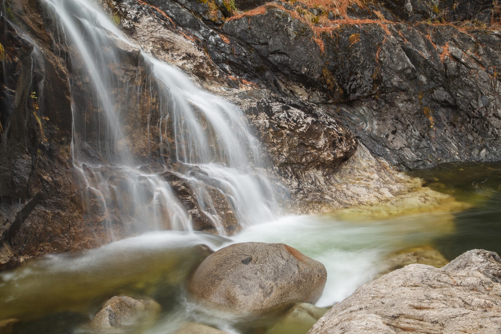 Luc and Cassy: Hetch Hetchy Hike