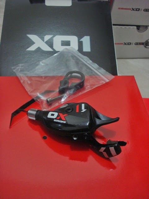 SilverXtc d/h SX : SRAM X01 11-Speed Trigger Shifter
