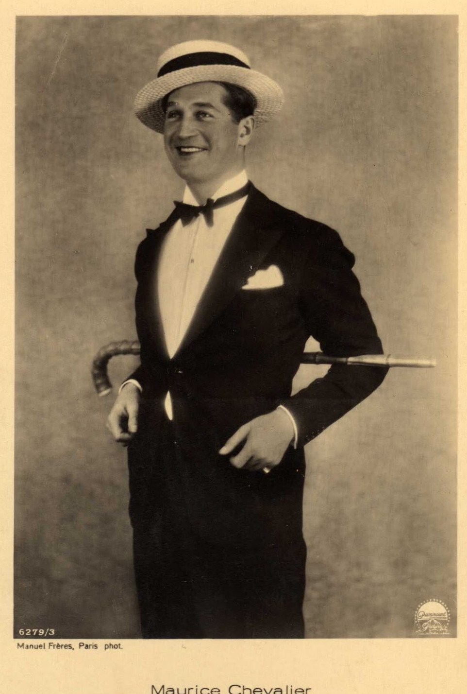 FRENCH SINGERS: Maurice Chevalier