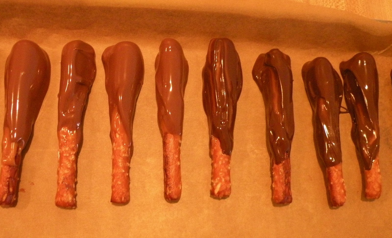 Heart, Hands, Home: Chocoley Chocolate Caramel Pretzel Kit (Product Review)