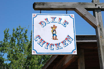 Moonlight Hollow: Texas Restaurant Contest Is NOW!