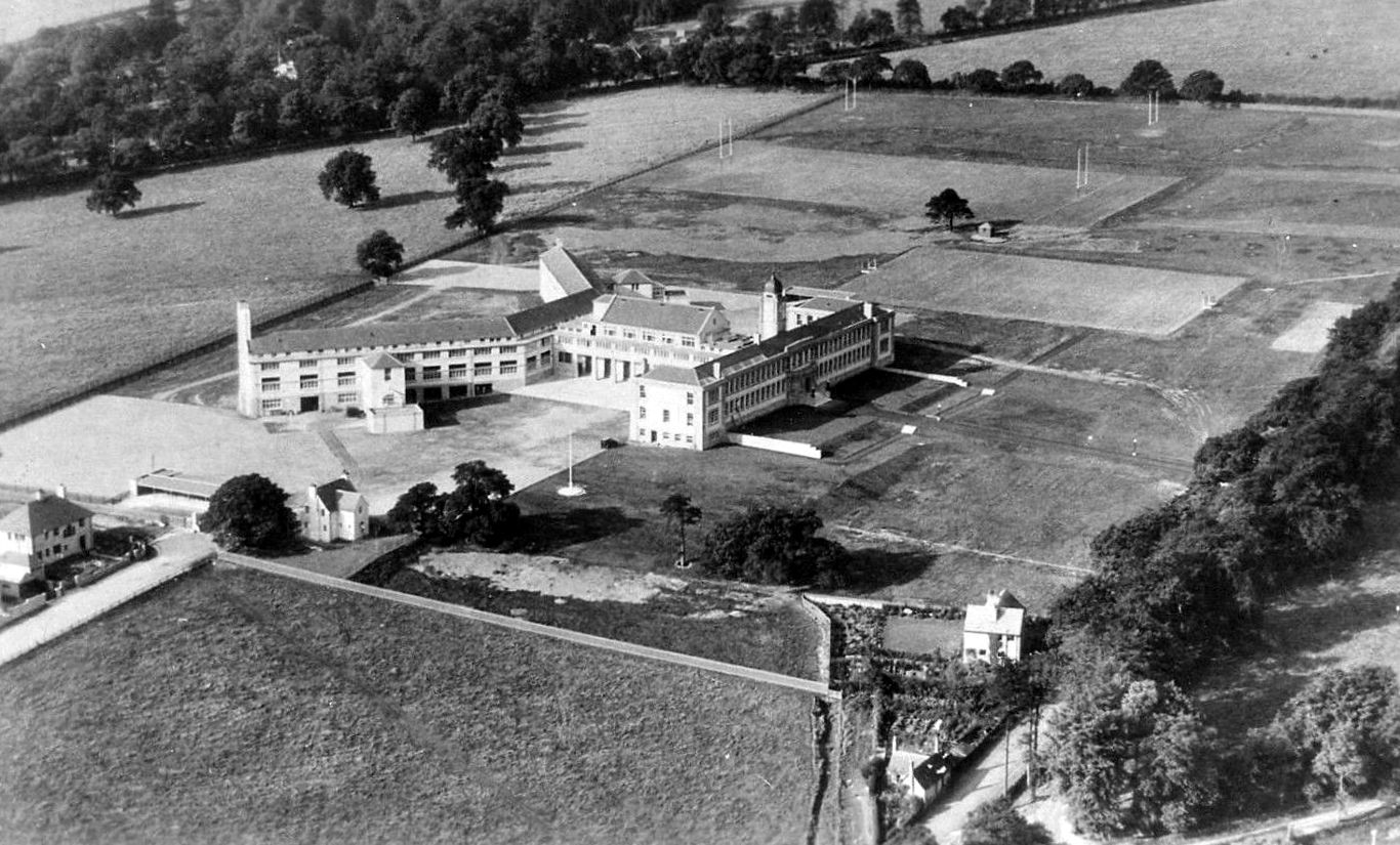 Tour Scotland: Old Photograph Academy Perth Perthshire Scotland