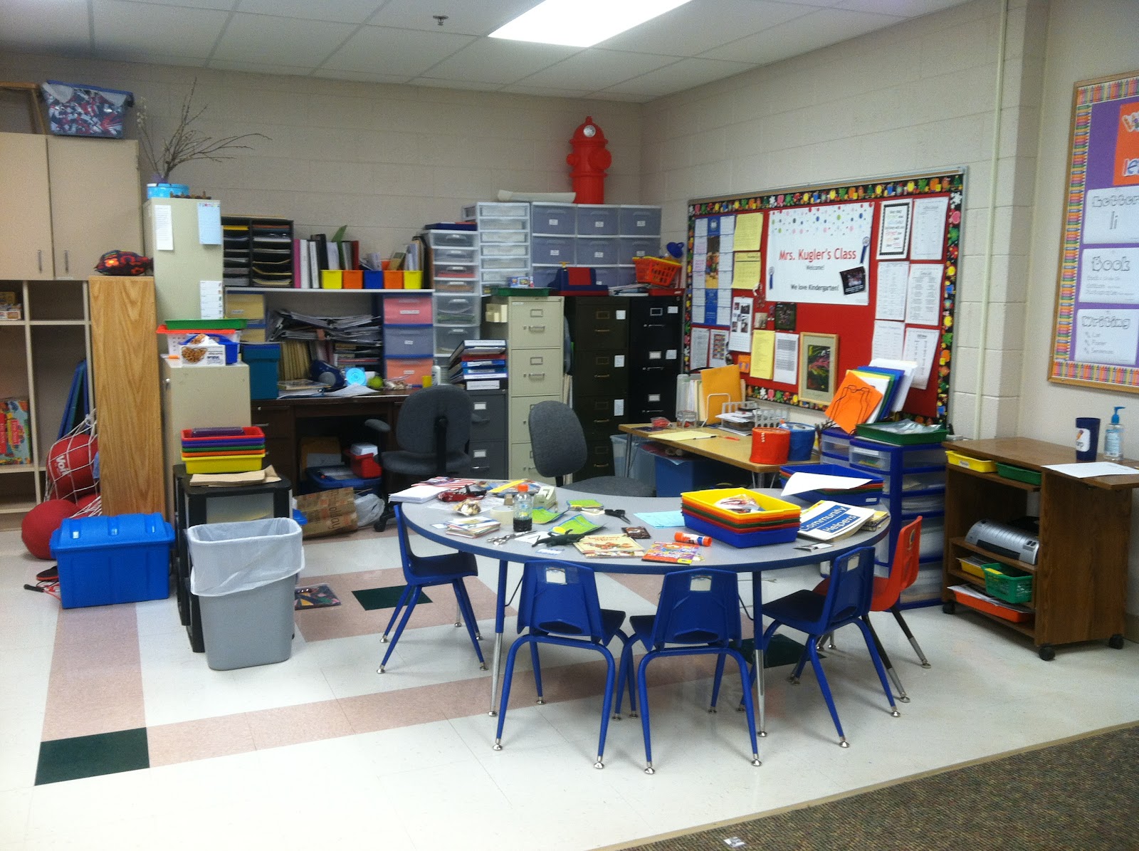 abc123kindergarten: Clutter Free Classroom Step 3 - Purge