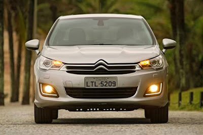 JORNAL R 7ª: Citroën C4 Lounge Exclusive THP 2014: fotos, preço ...