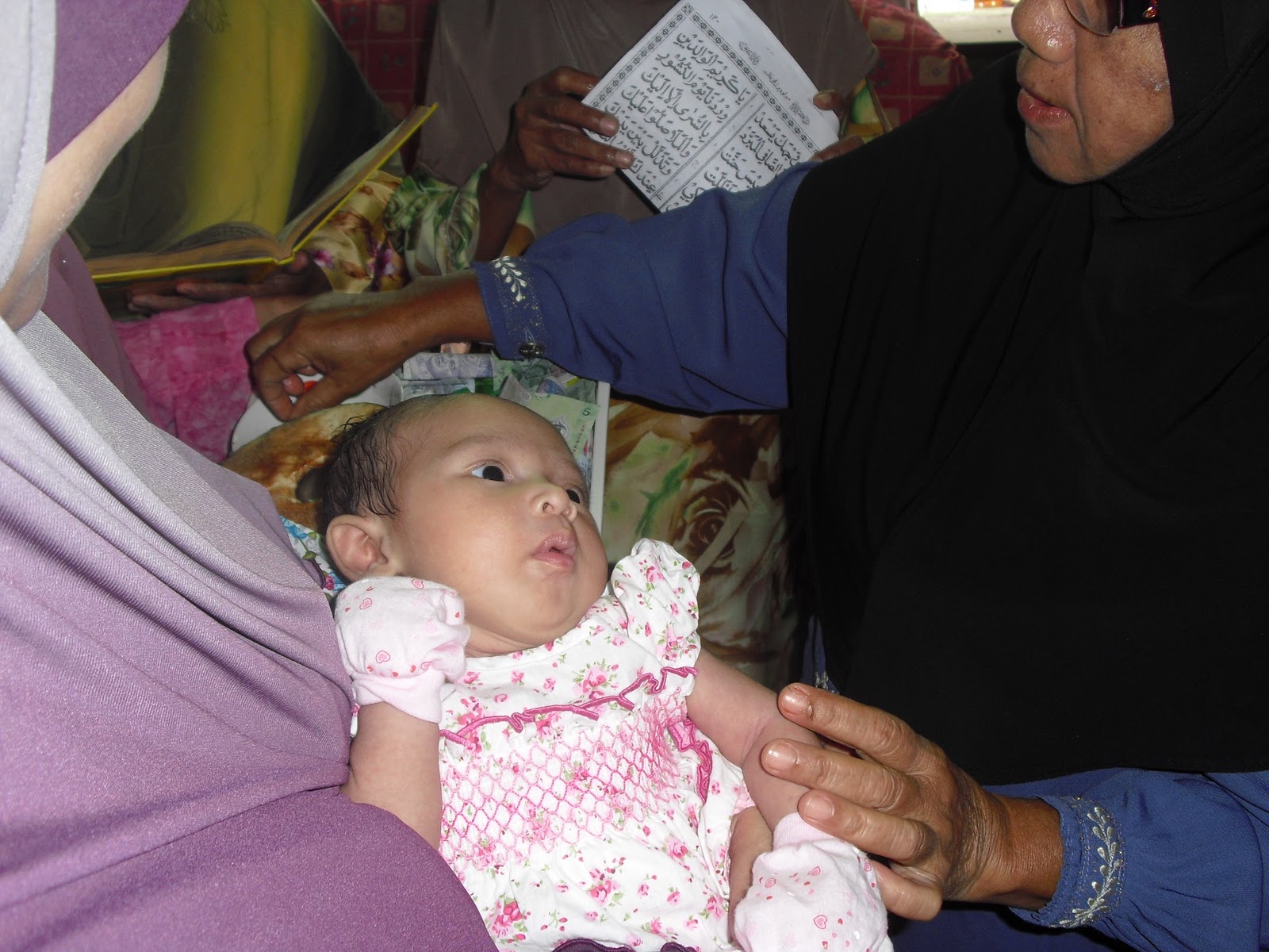 Sang Pemerhati: The 'Potong Jambul' ceremony